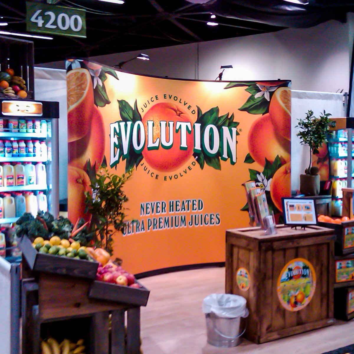 Trade Show Booth Types: Pros & Cons